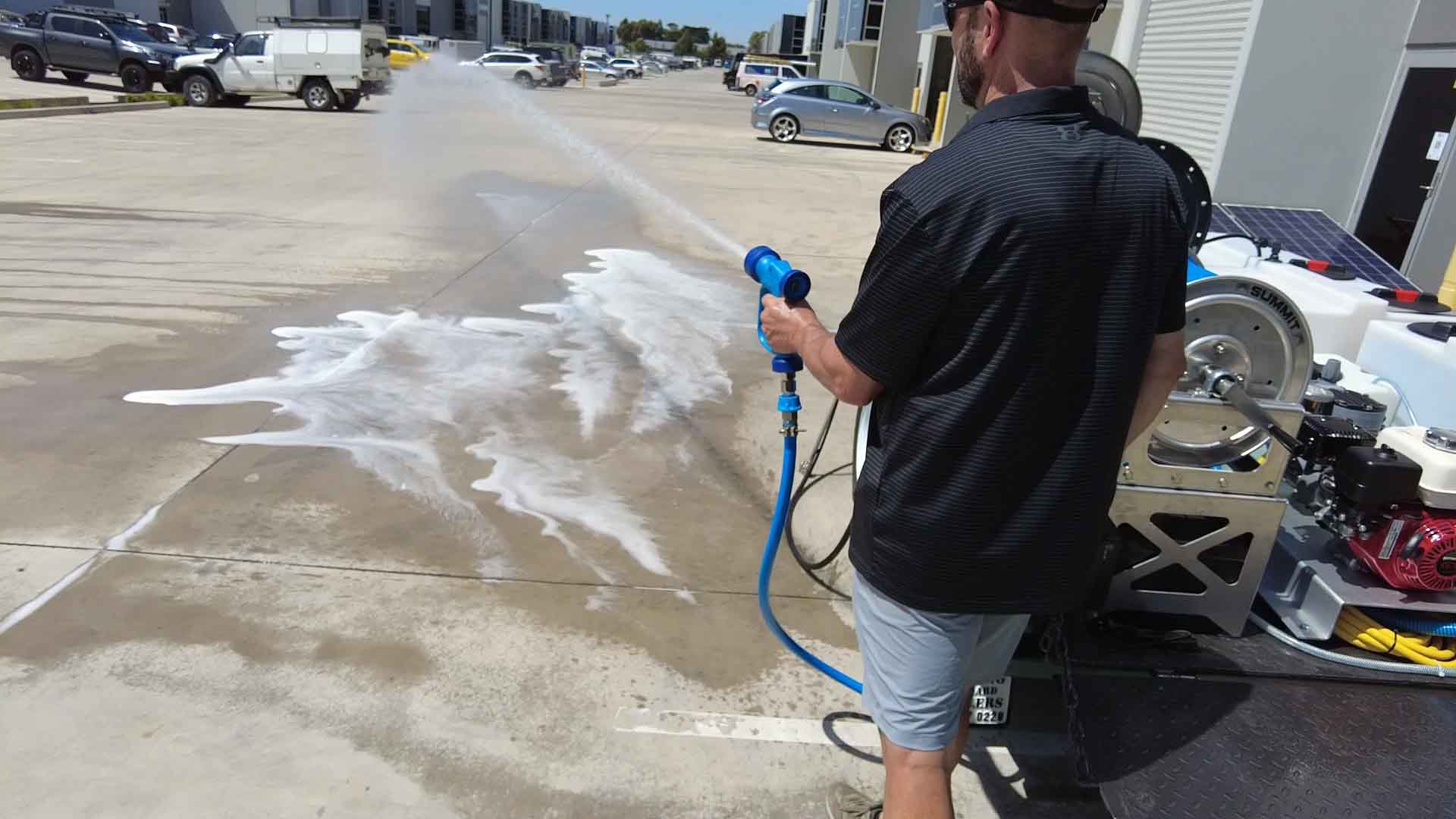 Softwash Equipment Australia : Blue Tongue Industries